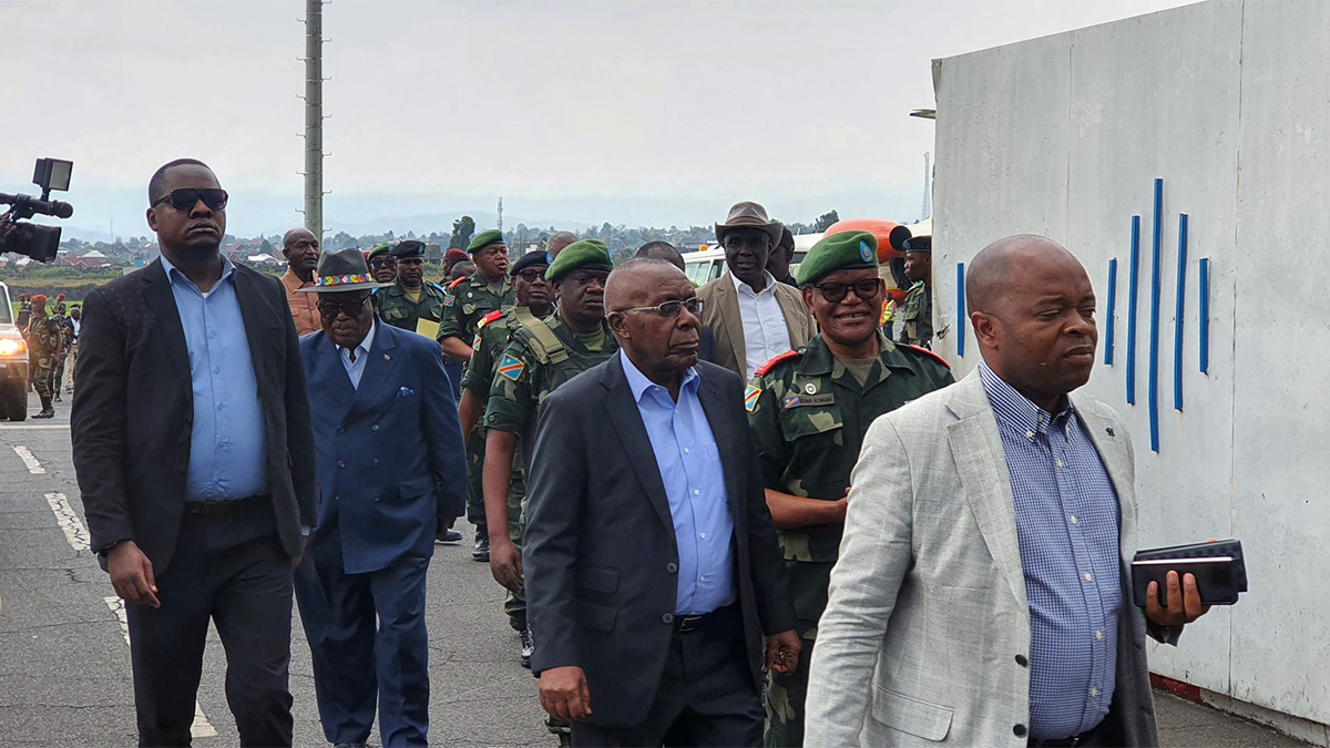 Le ministre de la Défense Gilbert Kabanda conduit une délégation ...