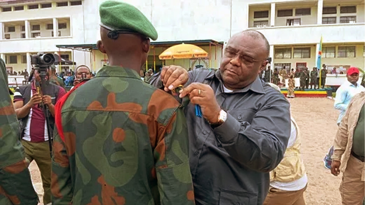 Clôture de la formation militaire de la 35e promotion à Kananga : Jean ...