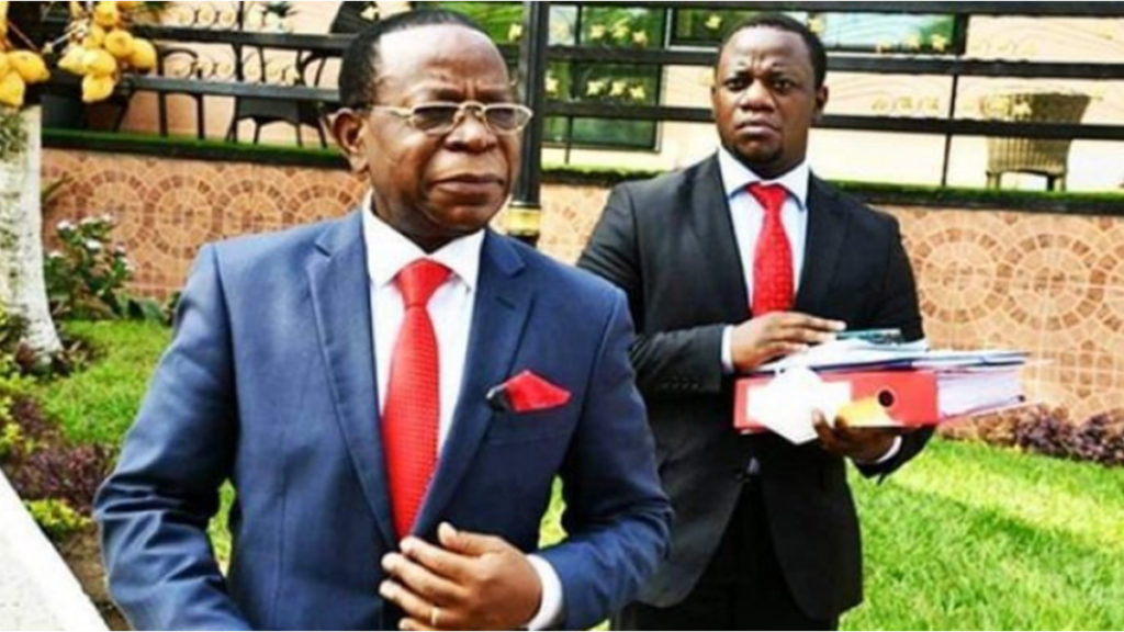 URGENT : Bahati Lukwebo bat en retraite et remplace son fils par une ...